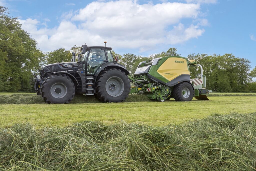 „Combi Baler“ eina Max - „Agrimachinery News“ - AGROTRANS.LT